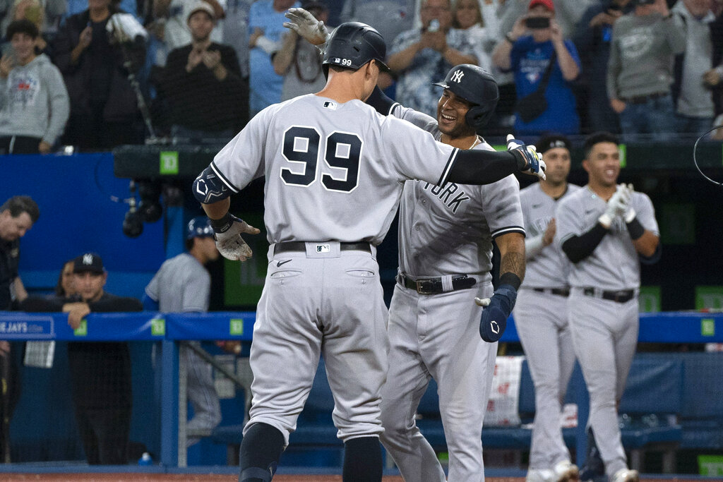 PHOTO GALLERY: Judge ties Maris AL mark with 61st HR, lifts Yanks over Jays | News, Sports, Jobs ...